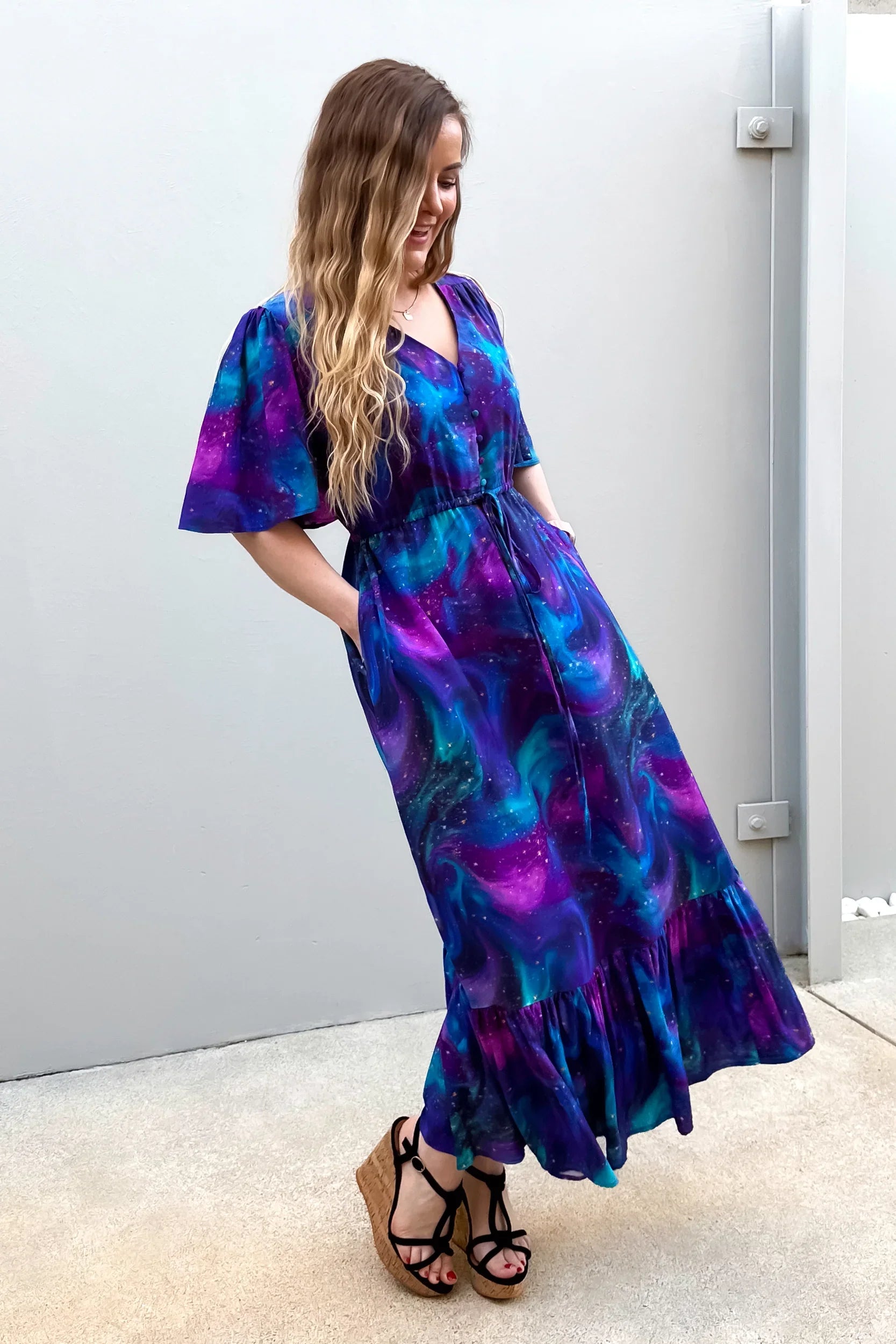 Aurora Sky Rayon Maxi Dress - Plus Size Flowy Frocks with Pockets – Pawlie