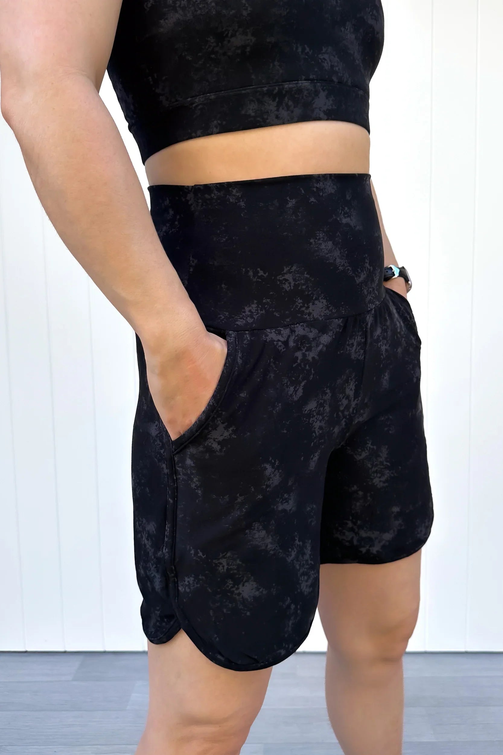 Inky Long Jogger Shorts - Size Inclusive Super Soft Pocket Shorts – Pawlie